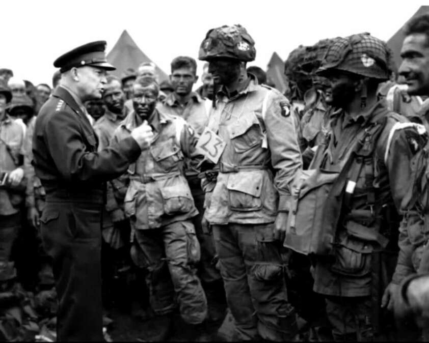 15 Historic WWII Photos Capturing the End of War