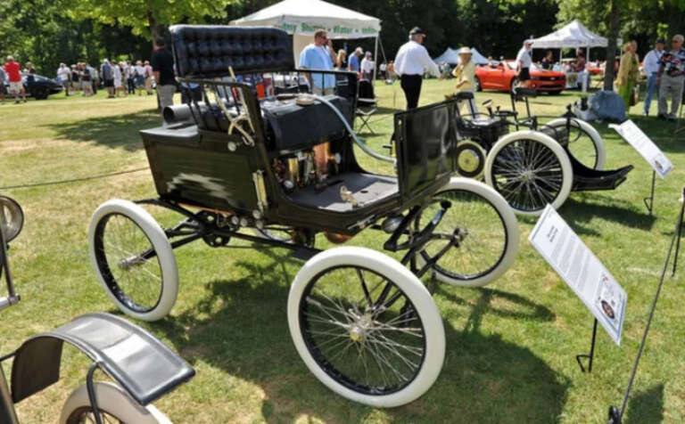 20 Classic Cars From The 19th Century That Are Worthless