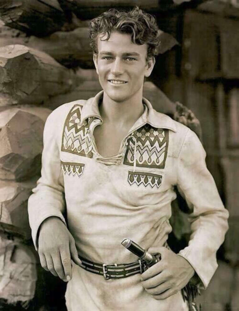 30 Vintage Photos from 1930 That Capture Life In The '30s