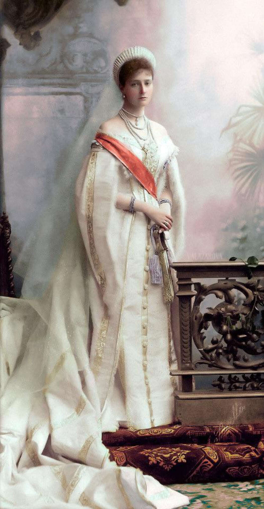 25 Colorized Photos From 1895 That Bring History to Life