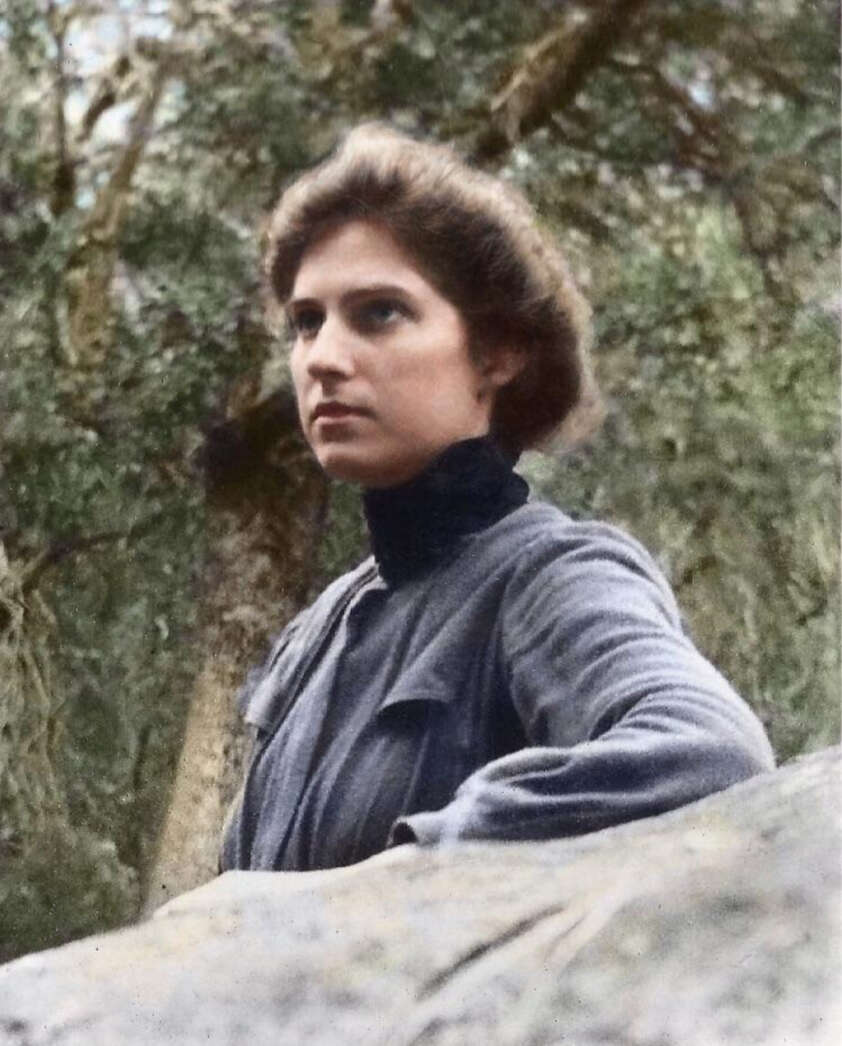 20 Colorized Photos from 1905 From a World in Transition