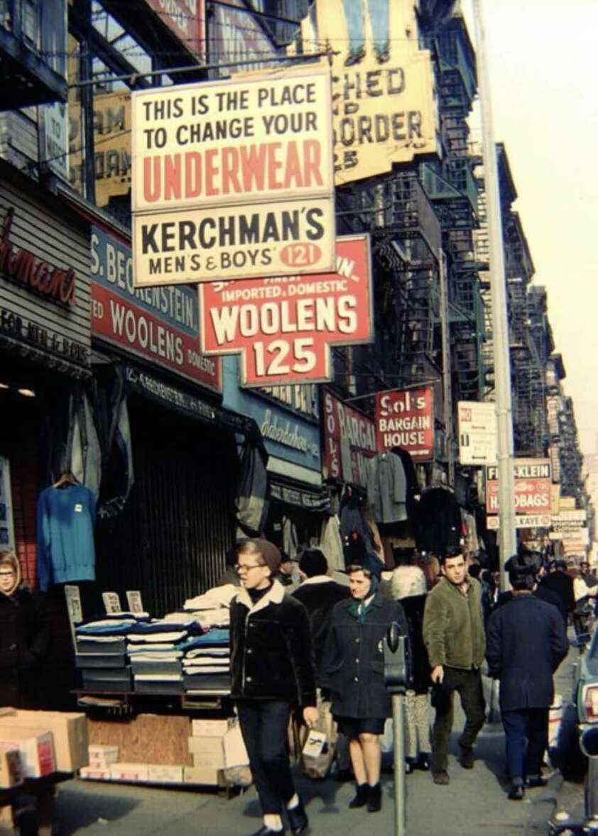 Relive the Counterculture Era: 24 Vintage Photos