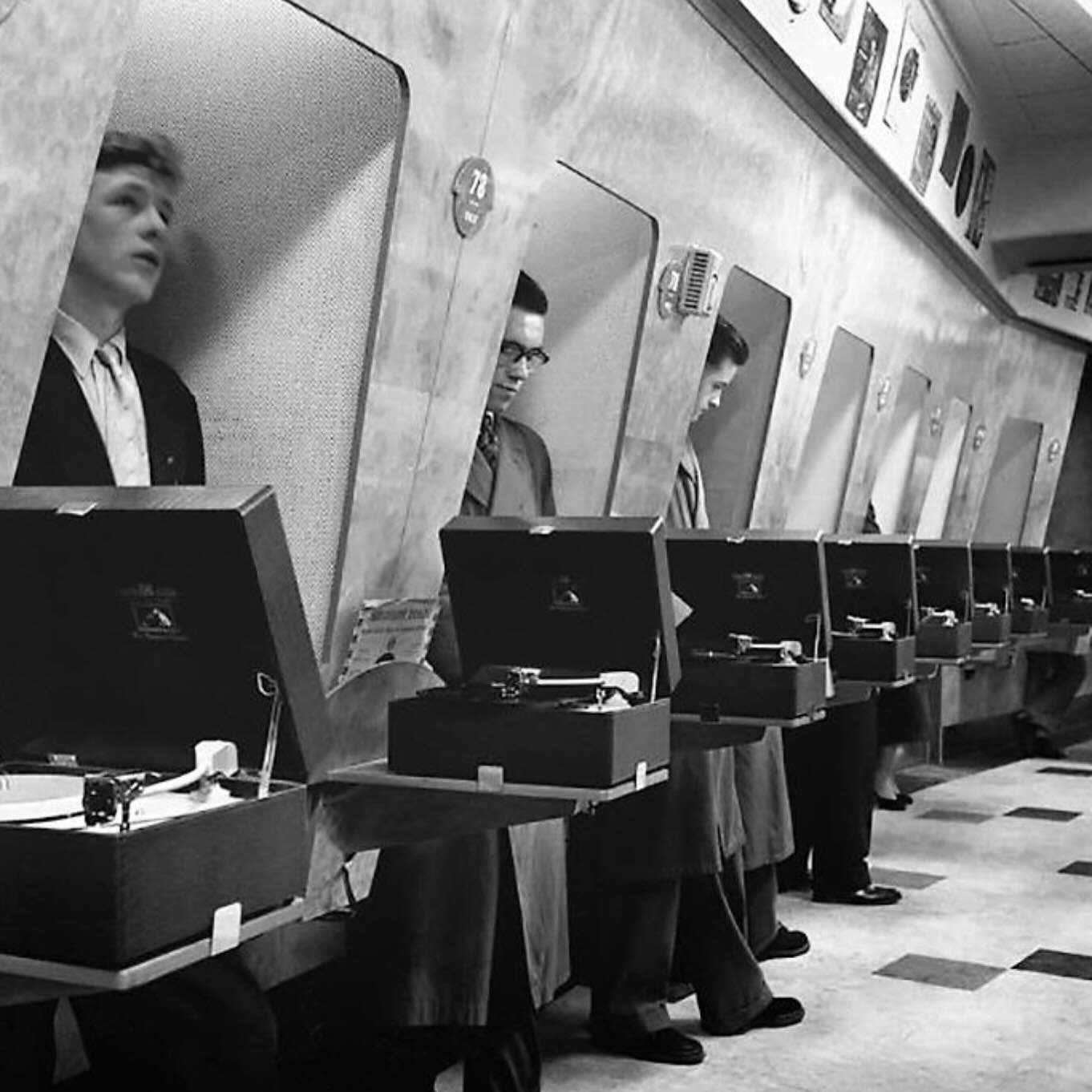 24 Nostalgic Vintage Photos of 1955