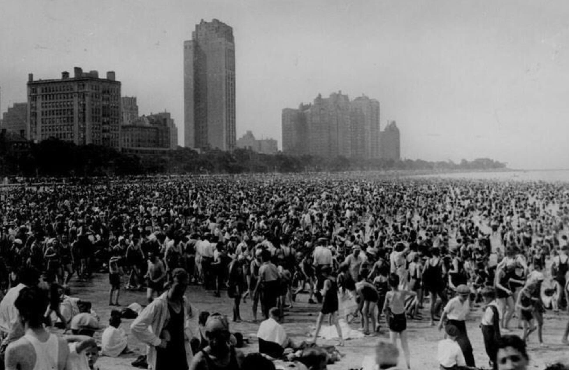 24 Vintage Photos That Capture 1925