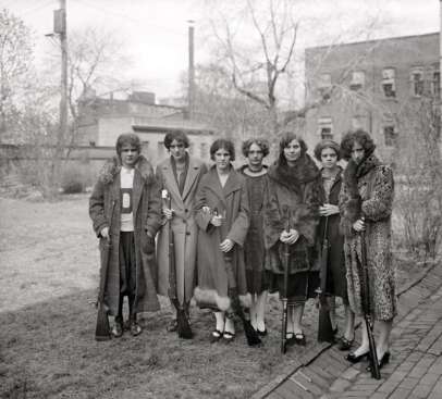 24 Vintage Photos That Capture 1925