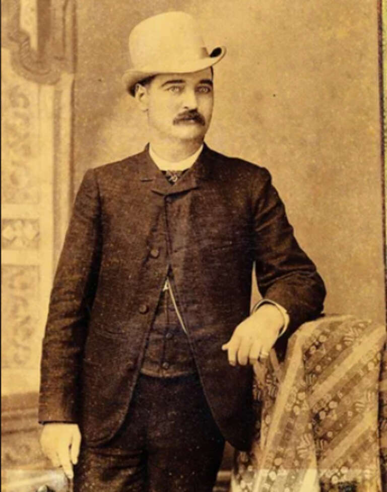 19 of the Last Known Photos of Historic Lawmen