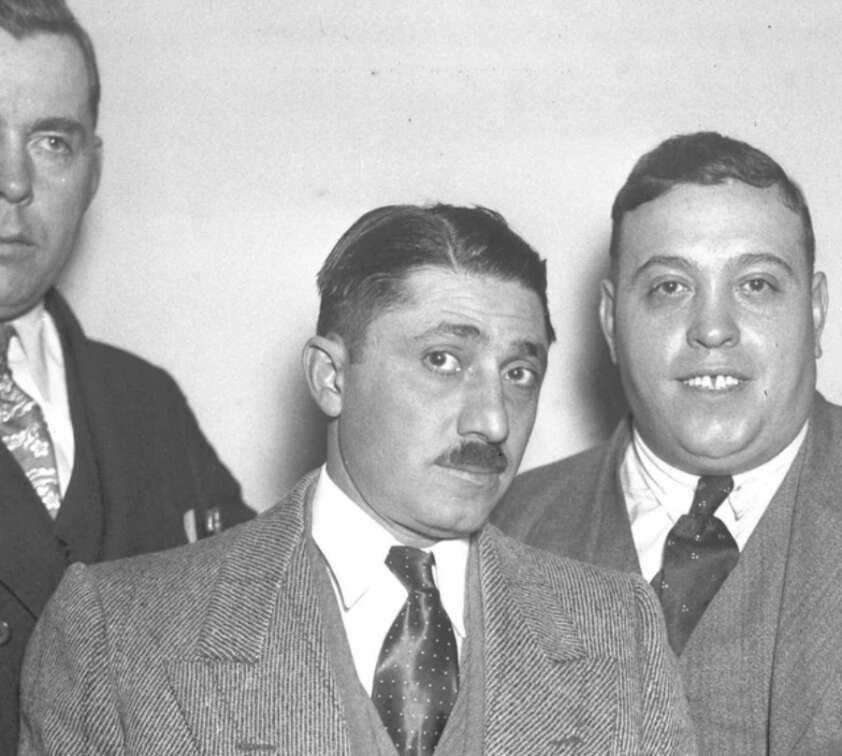 20 Photos of Prohibition-Era Gangsters Who Changed America