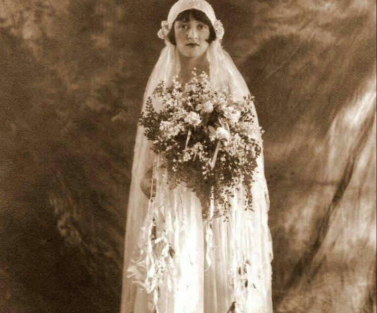 18 Wedding Traditions From the Early 1900s