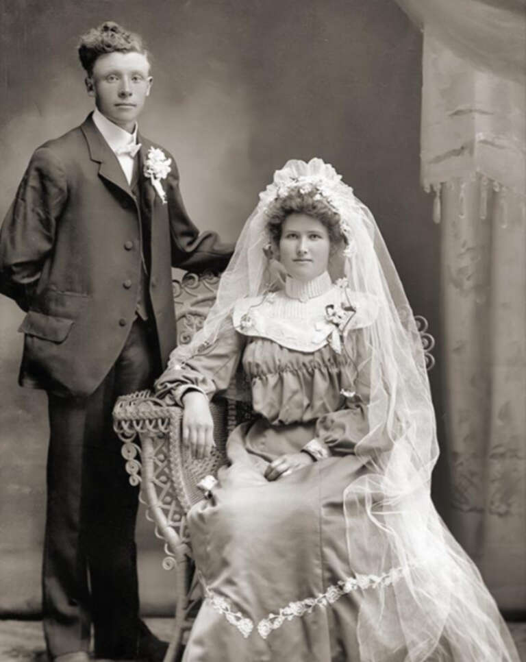 18 Wedding Traditions From the Early 1900s