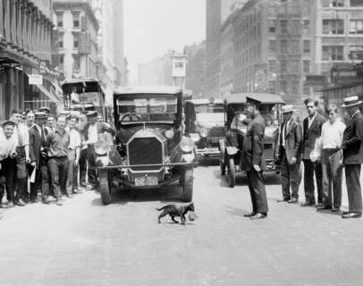 23 Vintage Photos That Capture Life in 1923 Perfectly