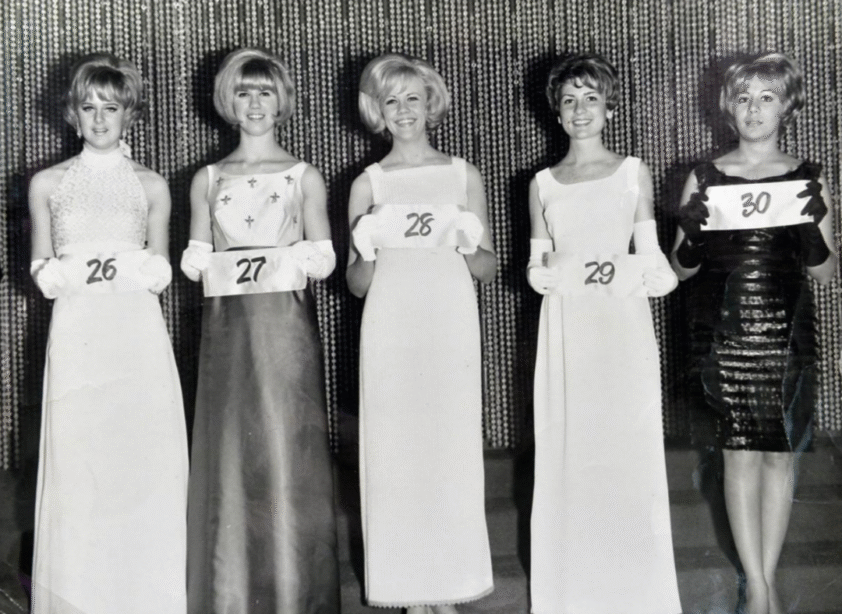 20 Fascinating Photos of Beauty Contests From the Past