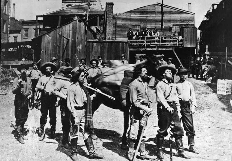 20 Rare Photos Showing the Grit and Glory of the Gold Rush