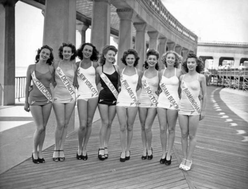 20 Fascinating Photos of Beauty Contests From the Past
