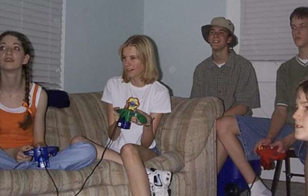 Retro Bites: 80s Restaurants That Defined a Generation - The Scroller