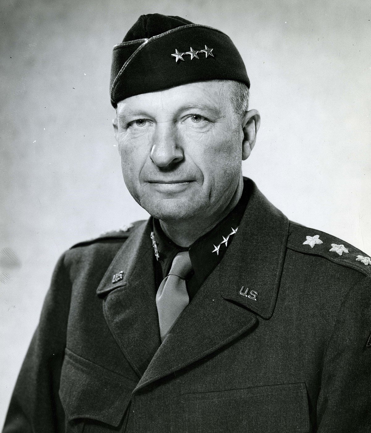 20 World War II Generals Who Changed History Forever