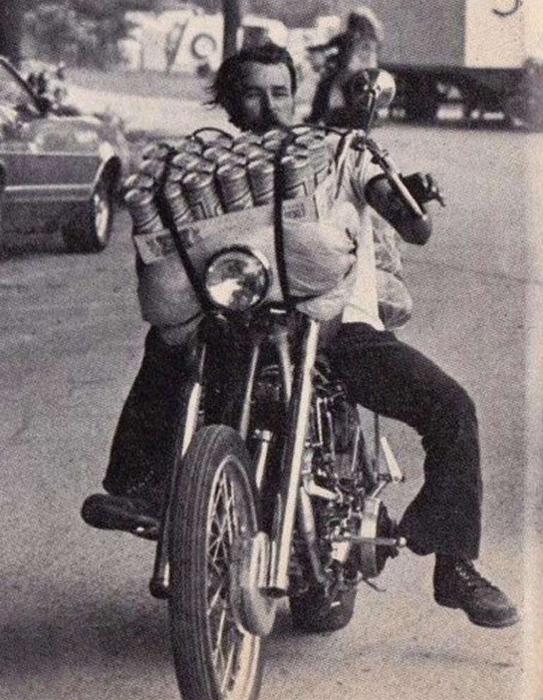 20 Photos That Capture 1970s Motorcycle Culture