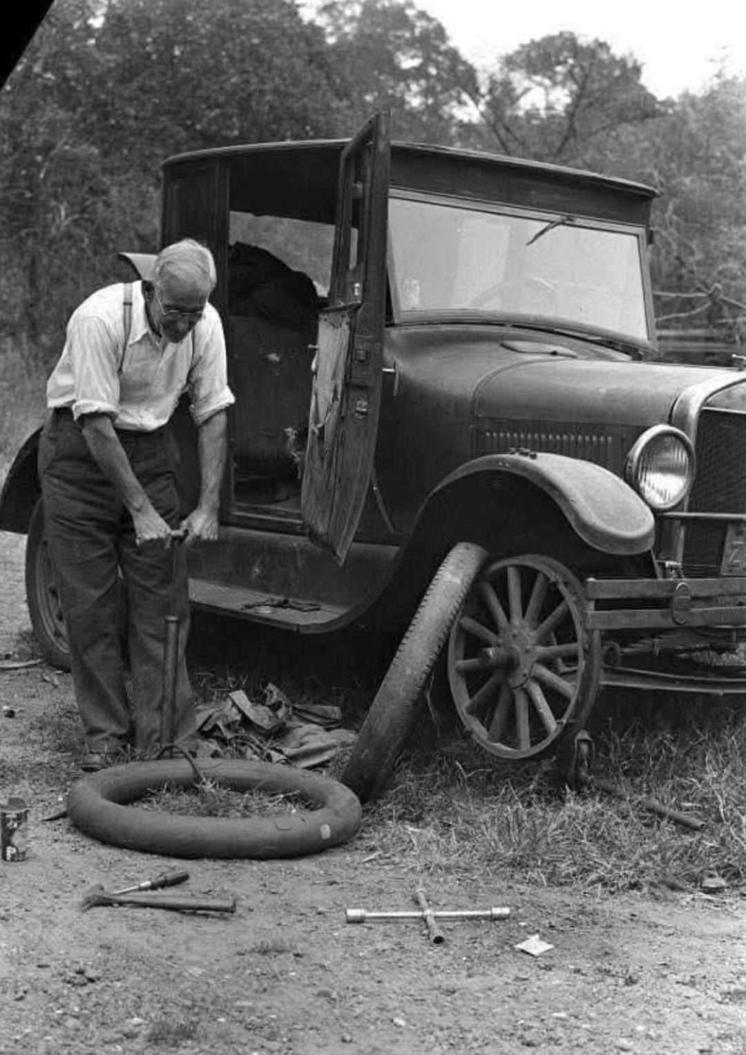 20 Photos Celebrating the Release of the Ford Model-T