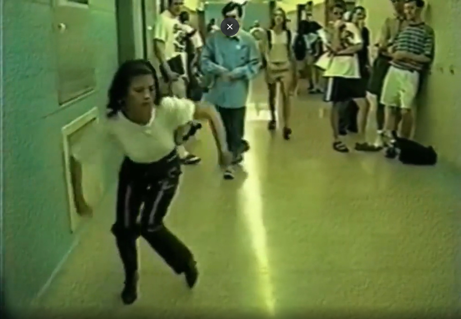 20 Photos That Show What High School Looked Like Before Social Media