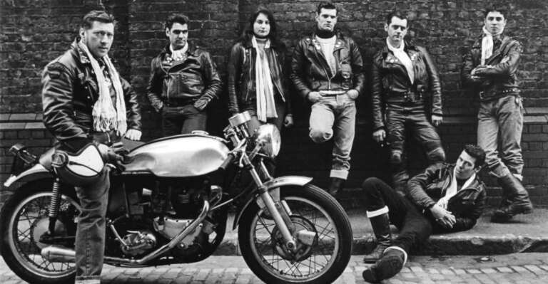 20 Photos That Embody Motorcycle Culture in the 1950s and ’60s