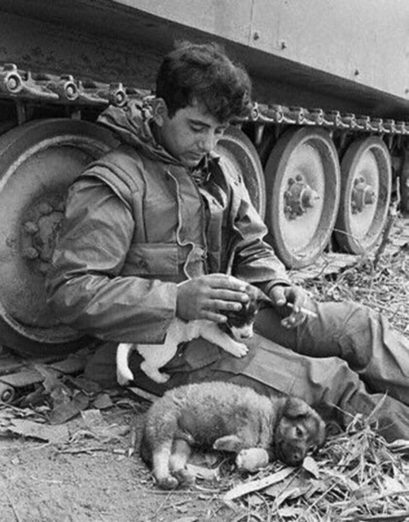 20 Military Photos That Embody Military Life in the 1960s