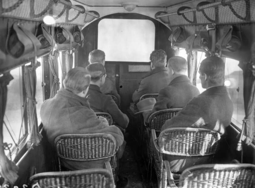 20 Historic Photos That Highlight the Dawn of Aviation