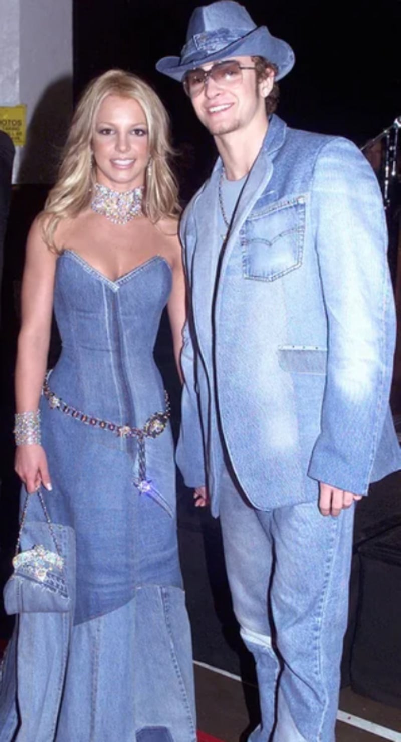 21 Red Carpet Looks That Defined the Early 2000s
