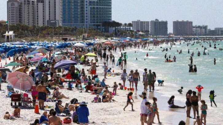 29 Throwback Photos of Spring Break at Its Peak